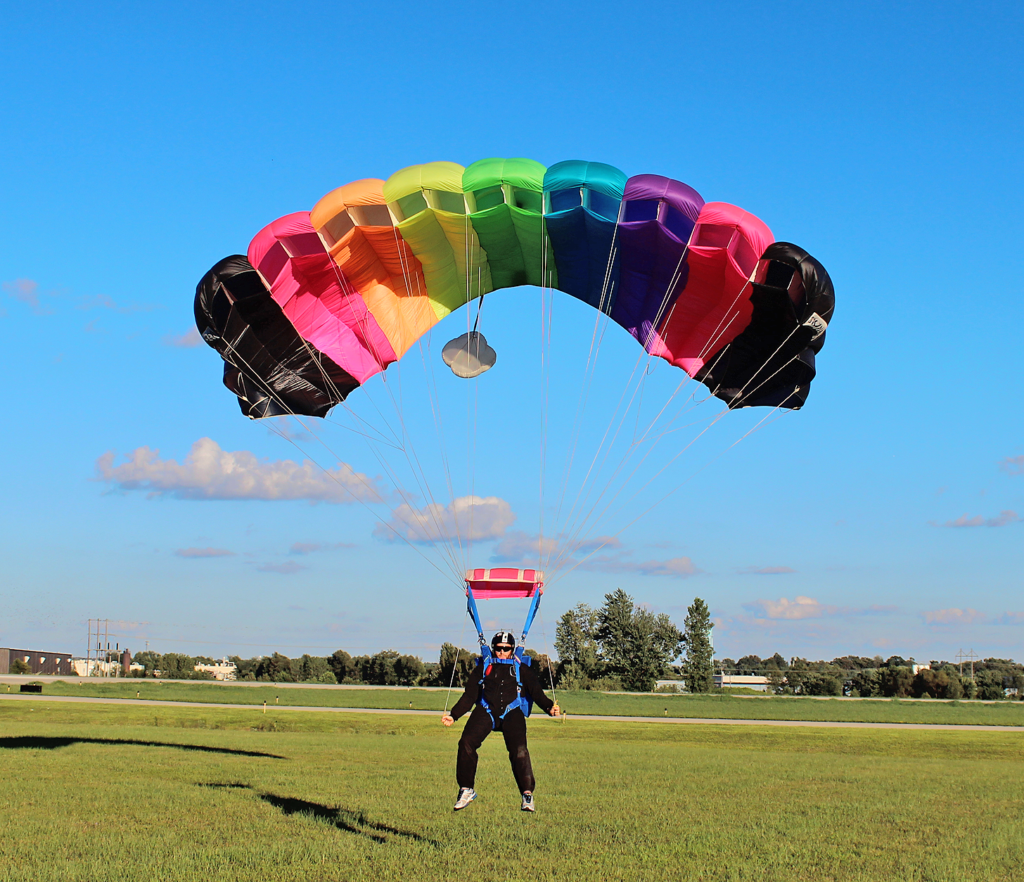 Jumping in the Heat - Skydive Kentucky